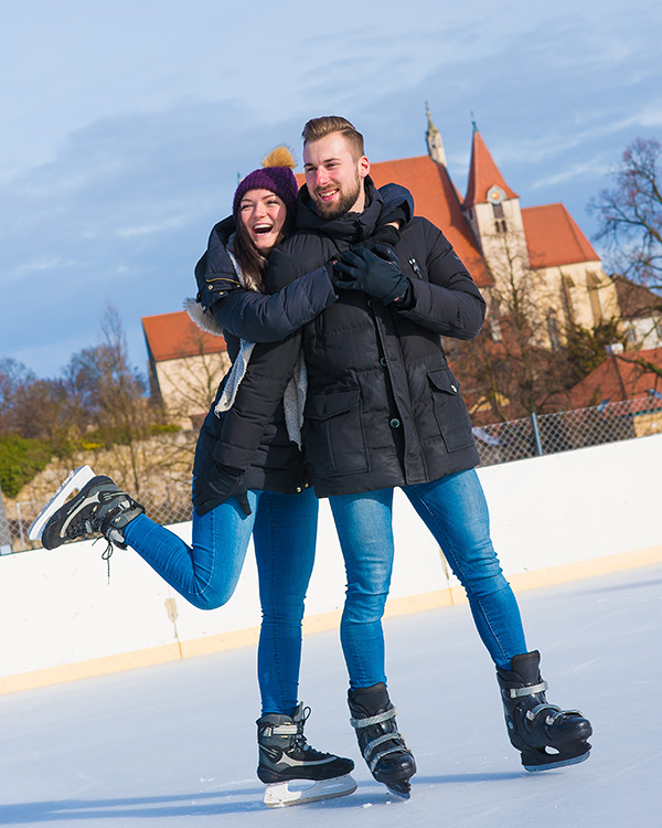 Kunsteislaufplatz – Stadtmauerstädte